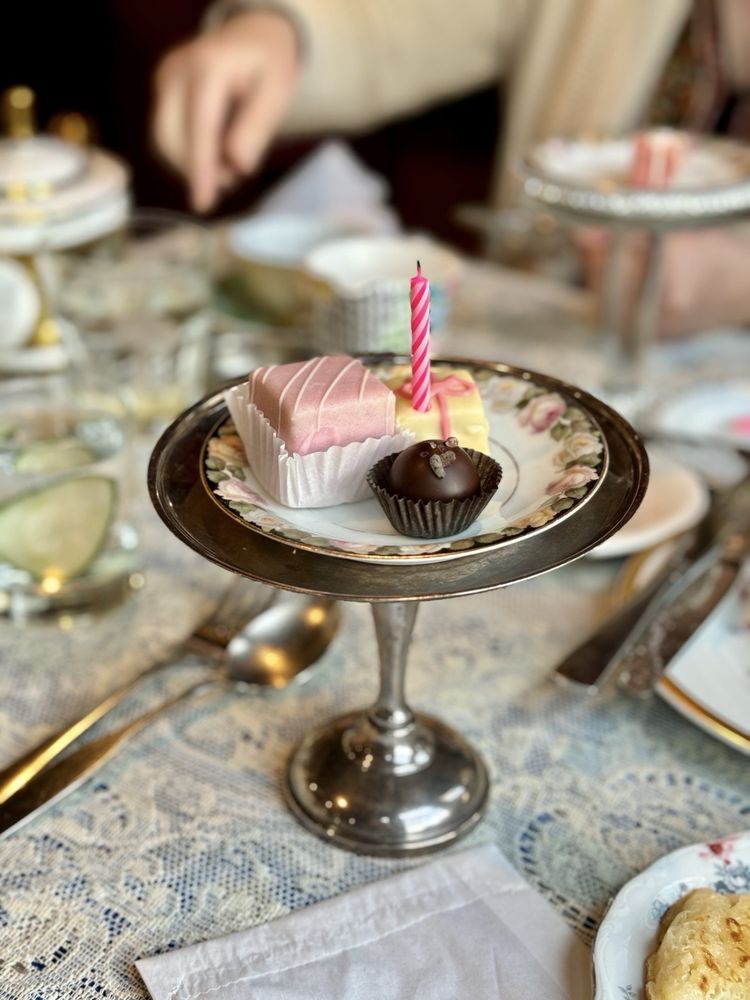 LOVEJOY’S TEA ROOM OF ASHLAND - Updated October 2024 - 91 Photos & 55 ...