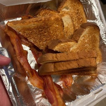 BELOIT FAMILY RESTAURANT - Updated December 2025 - 48 Photos & 22 ...