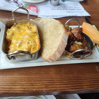 GREAT MAPLE - HILLCREST - 8266 Photos & 4595 Reviews - 1451 Washington ...