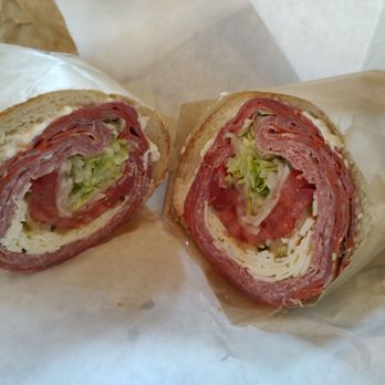 HEFTY LEFTY’S HOAGIES AND GRINDERS - Updated July 2025 - 69 Photos & 56 ...