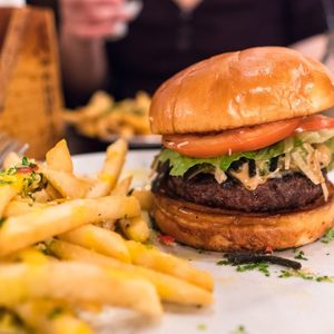 DMEN TAP - 53 Photos & 82 Reviews - German - 2849 W Belmont Ave ...