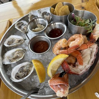 DRY DOCK - Updated December 2025 - 329 Photos & 48 Reviews - 84 ...