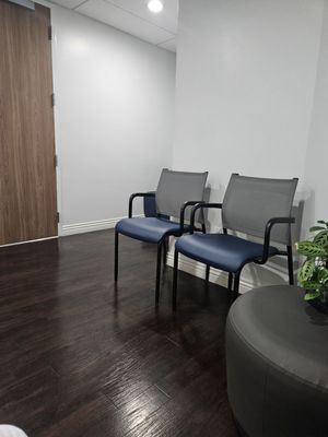 AARON J EPSTEIN, MD - Updated December 2025 - 18 Photos & 24 Reviews ...