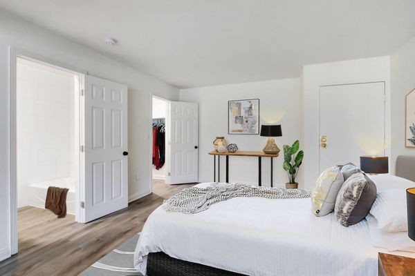 VILLA LA PALOMA APARTMENTS - Updated October 2024 - 130 Photos & 19 ...