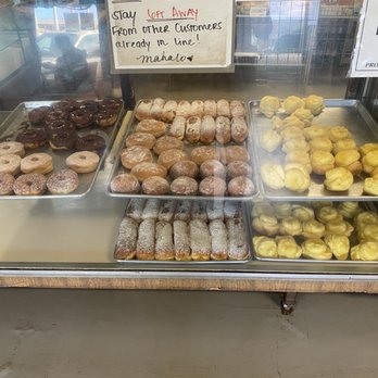 KANEMITSU’S BAKERY & COFFEE SHOP - Updated June 2024 - 314 Photos & 193 ...