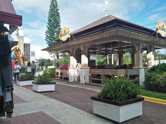 ROBINSON’S SUMMIT RIDGE - Tagaytay-Nasugbu Highway, Tagaytay, Cavite ...