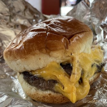 SMALL CHEVAL - OLD TOWN - Updated June 2024 - 438 Photos & 399 Reviews ...