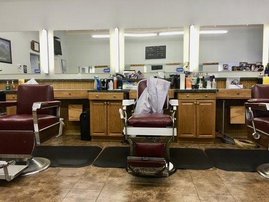 LEE’S BARBER SHOP - 44 Main St, Warrenton, Virginia - Barbers - Phone ...