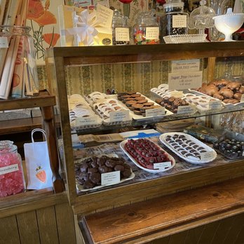 NELSON’S COLUMBIA CANDY KITCHEN - Updated January 2026 - 77 Photos & 62 ...