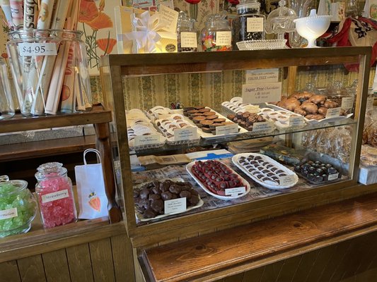 NELSON’S COLUMBIA CANDY KITCHEN - Updated July 2025 - 77 Photos & 60 ...