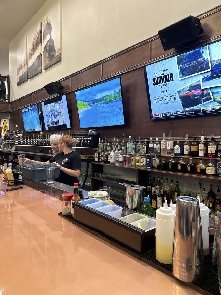 VICTOR STATION - Updated March 2025 - 13 Photos - 2412 US 93, Victor ...