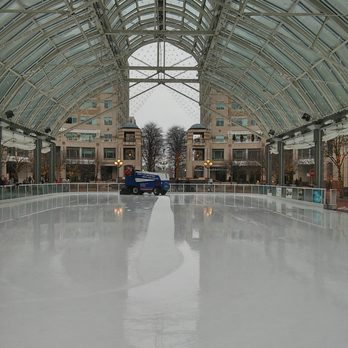 RESTON TOWN CENTER ICE RINK - Updated December 2025 - 22 Photos & 33 ...