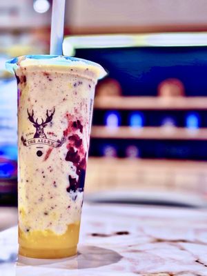 THE ALLEY - Updated December 2025 - 1734 Photos & 628 Reviews - 1450 ...