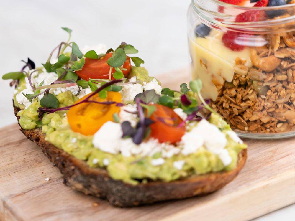 BLUESTONE LANE BATTERY PARK CAFÉ - Updated March 2025 - 70 Photos & 77 ...