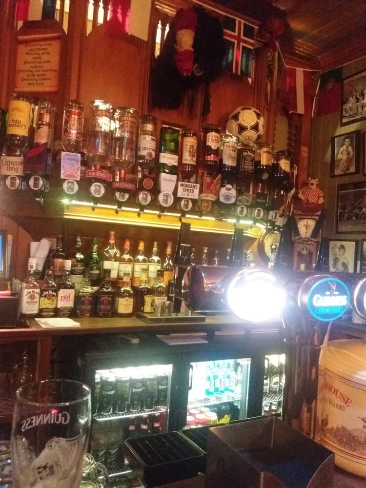 THE VICTORIA INN - Updated January 2025 - 18 Photos - North Main Street ...