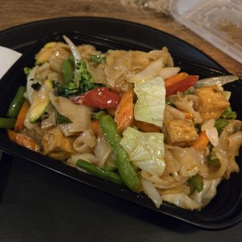 THAI SHACK EAST RESTAURANT - Updated December 2025 - 31 Photos & 32 ...