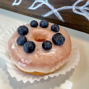 DONUT HUB - Updated January 2026 - 721 Photos & 449 Reviews - 665 N Tustin St, Orange ...