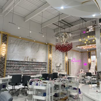 APEX ROYAL NAILS AND SPA - Updated January 2026 - 22 Photos & 11 ...