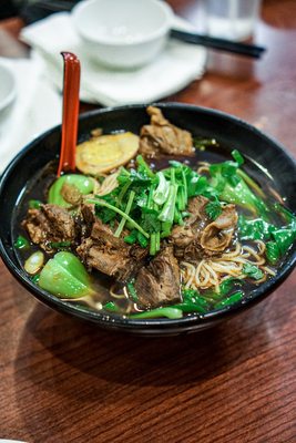 SHANGHAI BISTRO - 79 Photos & 49 Reviews - 2045 Wyandotte Street W ...