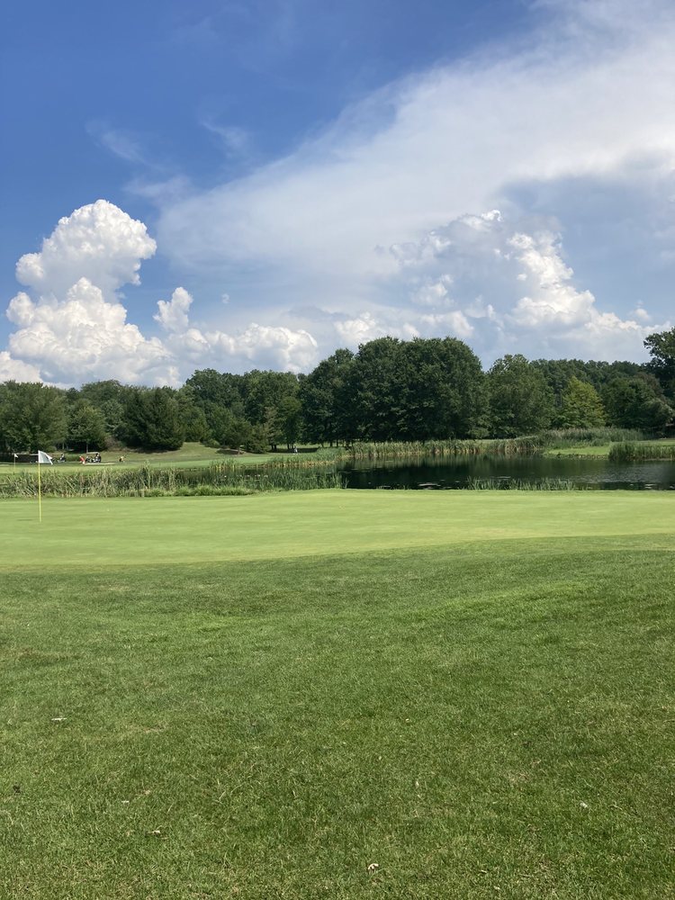 Valley Brook County Club, New Jersey | Roadtrippers