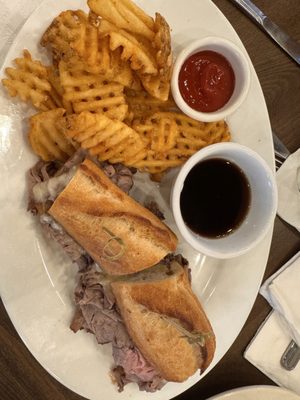 THE TAVERN GRILL - Updated July 2025 - 14 Reviews - 4801 S Louise Ave ...