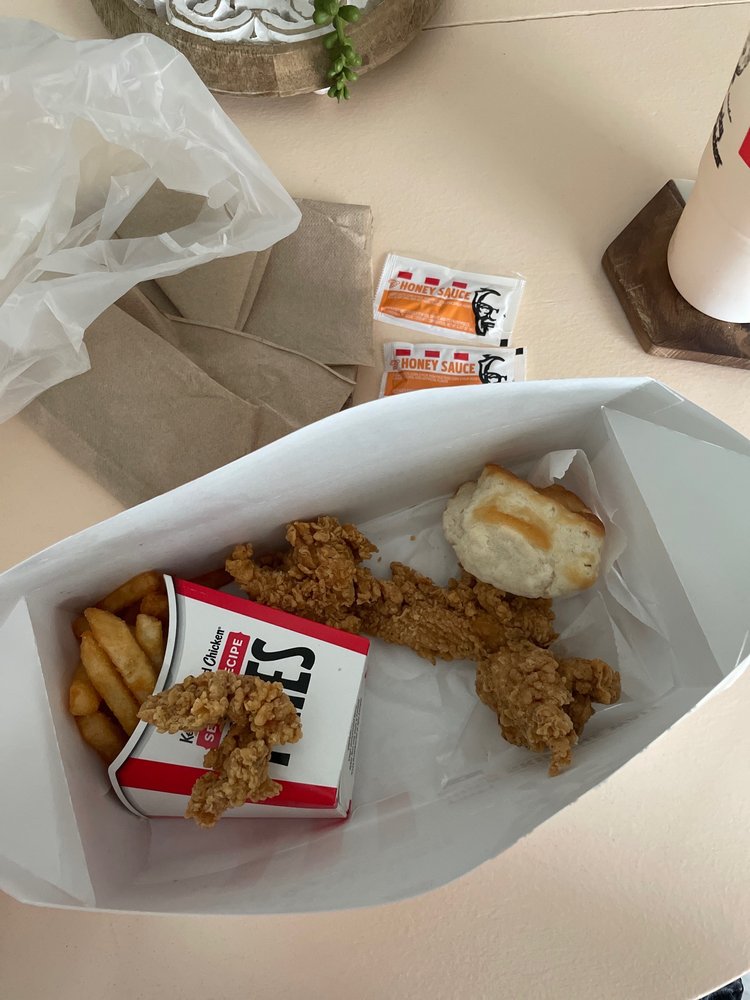KFC - Updated December 2025 - 38 Reviews - 428 Ridge Rd, Munster ...