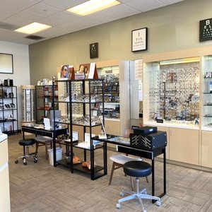 MODERN EYEWEAR OPTOMETRY - Updated June 2024 - 39 Photos & 151 Reviews ...