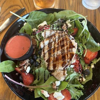 THE ALIBI PUB AND GRILL - Updated May 2025 - 41 Photos & 31 Reviews ...