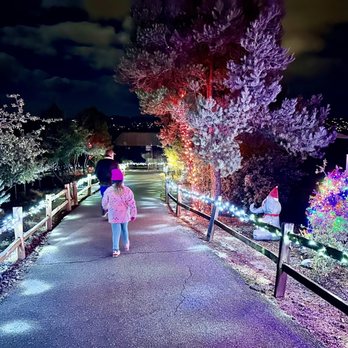 HERITAGE PARK ZOOLOGICAL SANCTUARY - Updated June 2025 - 143 Photos ...