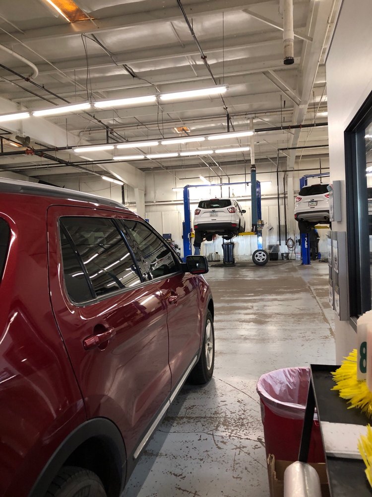 SHOW LOW FORD, INC. - Updated October 2025 - 17 Photos & 49 Reviews ...