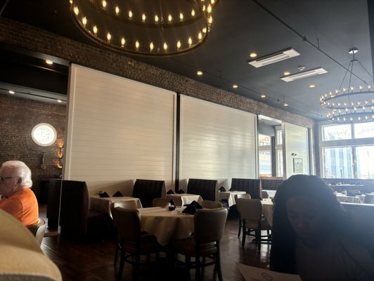 GLASS HOLLOW TABLE AND TAVERN - Updated March 2025 - 30 Photos & 17 ...