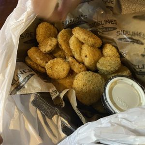 SIDELINES SPORTS EATERY - PERRYSBURG - Updated January 2026 - 15 ...