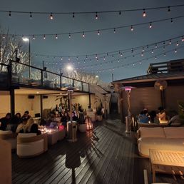 MELROSE - Updated April 2025 - 135 Photos & 105 Reviews - 2517 Ralph St ...