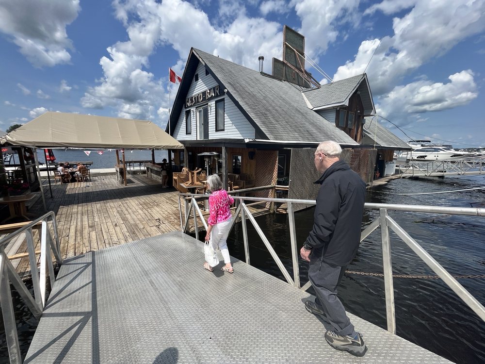 THE ROCKCLIFFE BOATHOUSE - Updated December 2025 - Sir George-Étienne ...