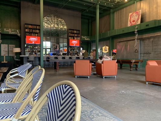 VELVET PIG - Updated June 2024 - 35 Photos - 755 Monroe St, Mobile ...