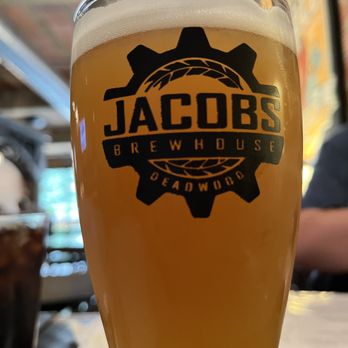 JACOBS BREWHOUSE AND GROCER - Updated June 2024 - 236 Photos & 181 ...