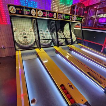 SIDE QUEST ARCADE - Updated December 2025 - 74 Photos & 24 Reviews ...