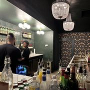 ROUND MIDNIGHT - 30 Photos & 18 Reviews - 9 S Broadway, Edmond ...