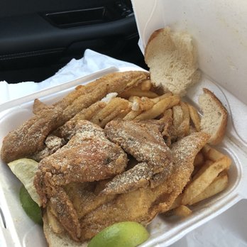 SNAPPERS FISH & CHICKEN - Updated September 2024 - 30 Photos & 27 ...