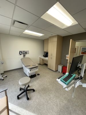 OPTUM - RIVERSIDE - Updated October 2025 - 28 Reviews - 8990 Garfield ...