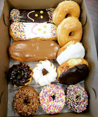 DONUT DRIVE-IN - 182 Photos & 298 Reviews - 6525 Chippewa St, Saint ...