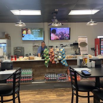 SMACKIN J’S DELI & GRILL - Updated October 2024 - 52 Photos & 36 ...