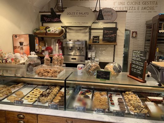 GRANO FRUTTA E FARINA - 147 Photos & 105 Reviews - Via della Croce 49A ...