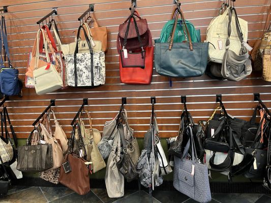 TURN STYLE CONSIGNMENT - Updated December 2025 - 52 Photos - 13744 83rd ...