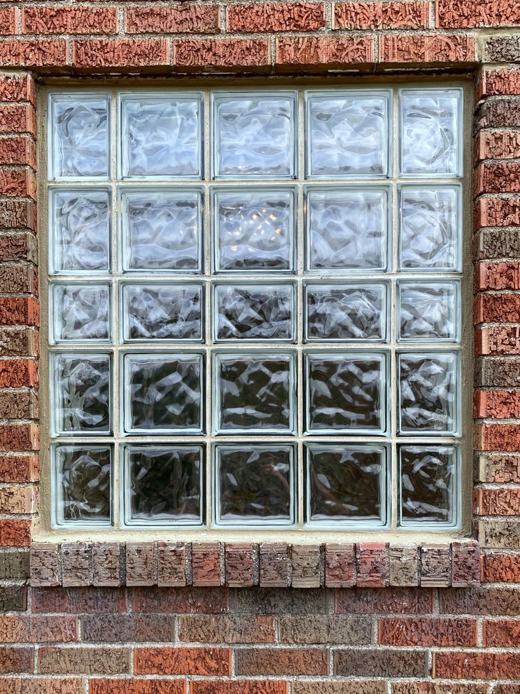 PLUM GLASS BLOCK - Updated July 2025 - 24 Photos - 187 Thorn St, Apollo ...