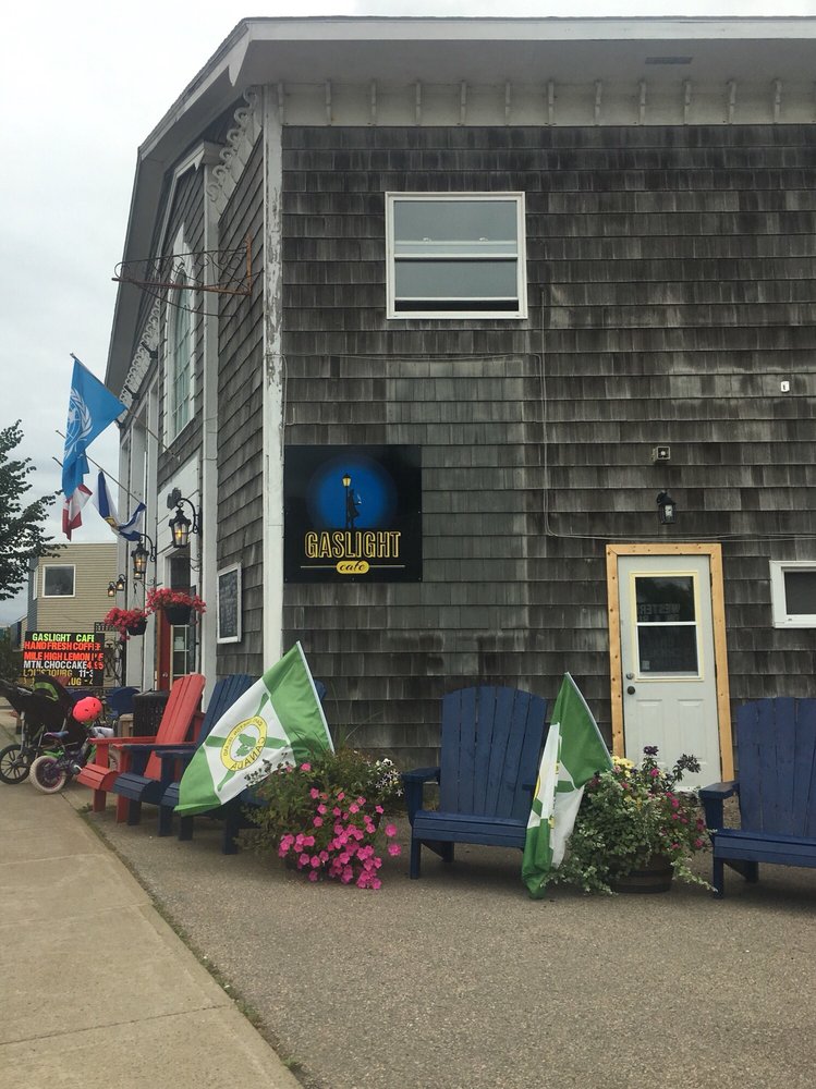 GASLIGHT CAFE - Updated October 2024 - 7499 Main Street, Louisbourg ...