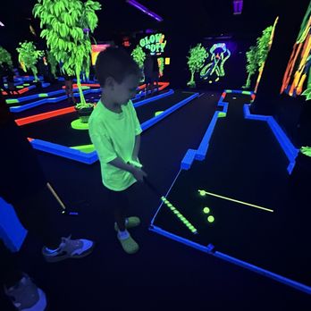 GLOW PUTT MINI GOLF - Updated December 2025 - 287 Photos & 365 Reviews ...