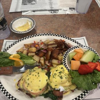 BLACK BEAR DINER - Updated August 2025 - 33 Photos & 11 Reviews - 21 ...