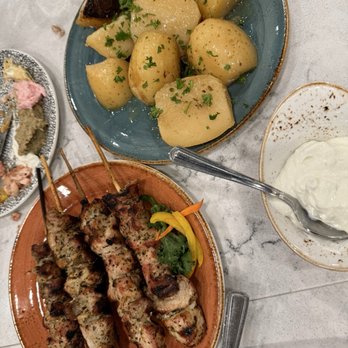 MEZES - Updated December 2025 - 391 Photos & 292 Reviews - 456 Danforth ...