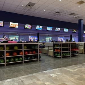 MAIN EVENT - GRAPEVINE - 94 Photos & 151 Reviews - 407 W State Hwy 114 ...